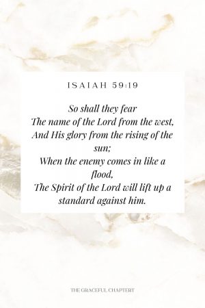 40 Bible Verses About Overcoming Adversity - The Graceful Chapter